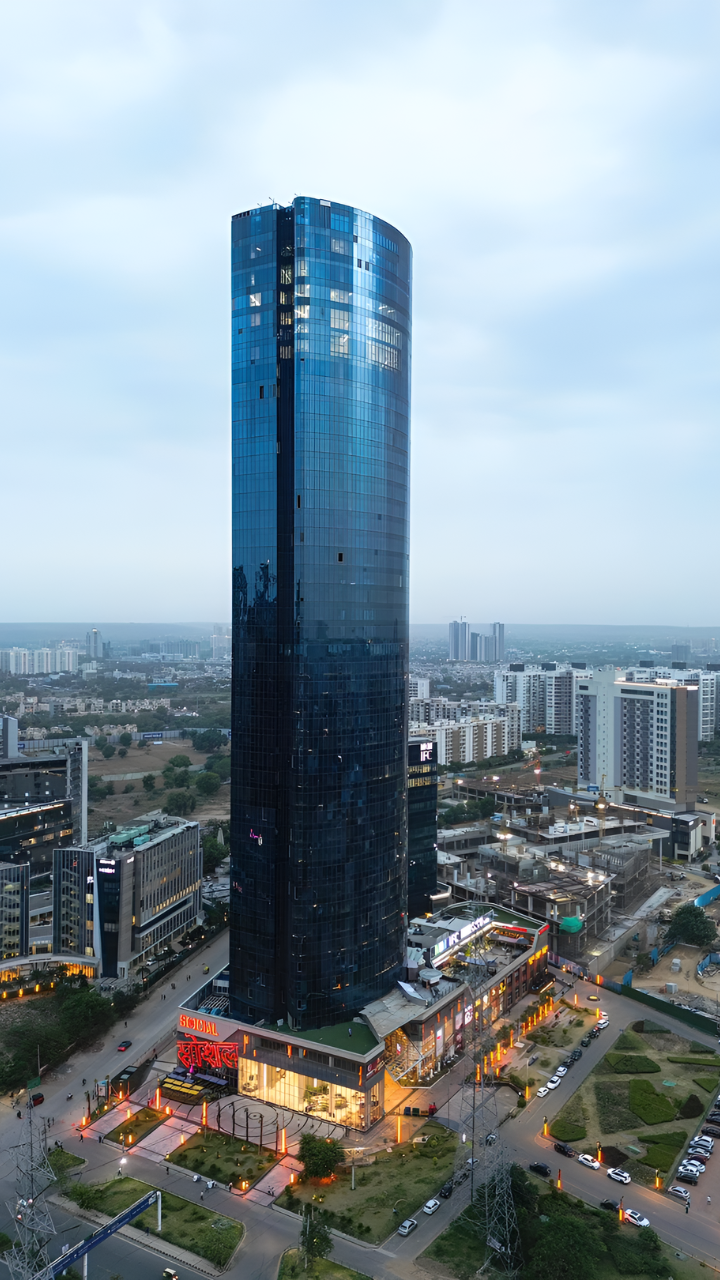 M3M IFC redefines commercial spaces